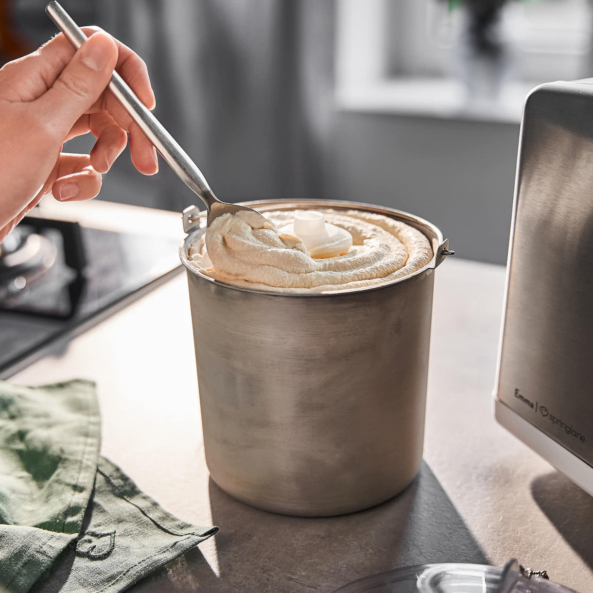 Eismaschine mit Kompressor | Emma | Springlane